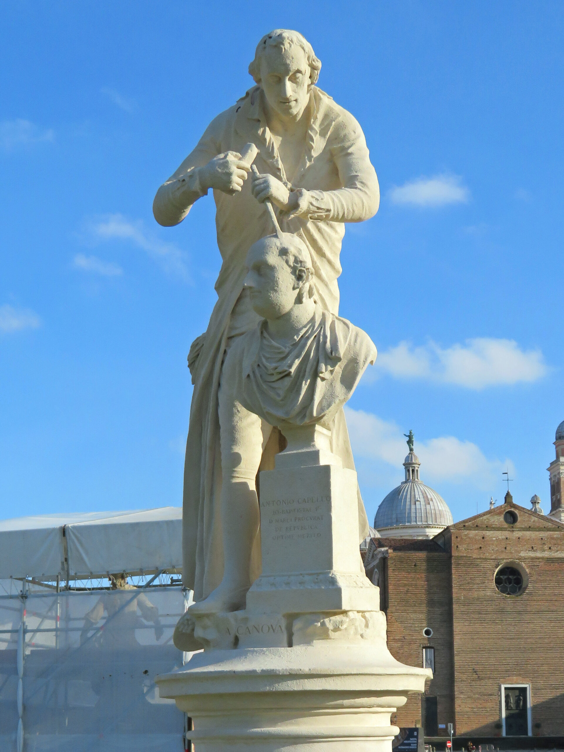 Antonio Canova (statua n. 68) – Padova Sorprende